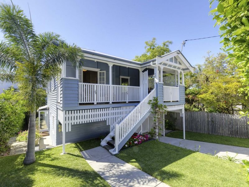 43 Dover Street, Hawthorne, Qld 4171 - Property Details