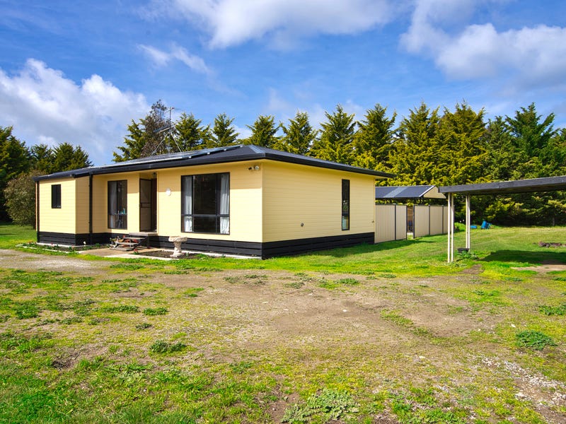 9 Emily Court, Ballan, VIC 3342 - realestate.com.au