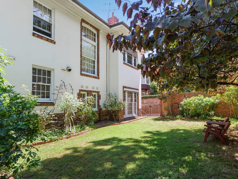 685 Orrong Road, Toorak, Vic 3142 - Property Details