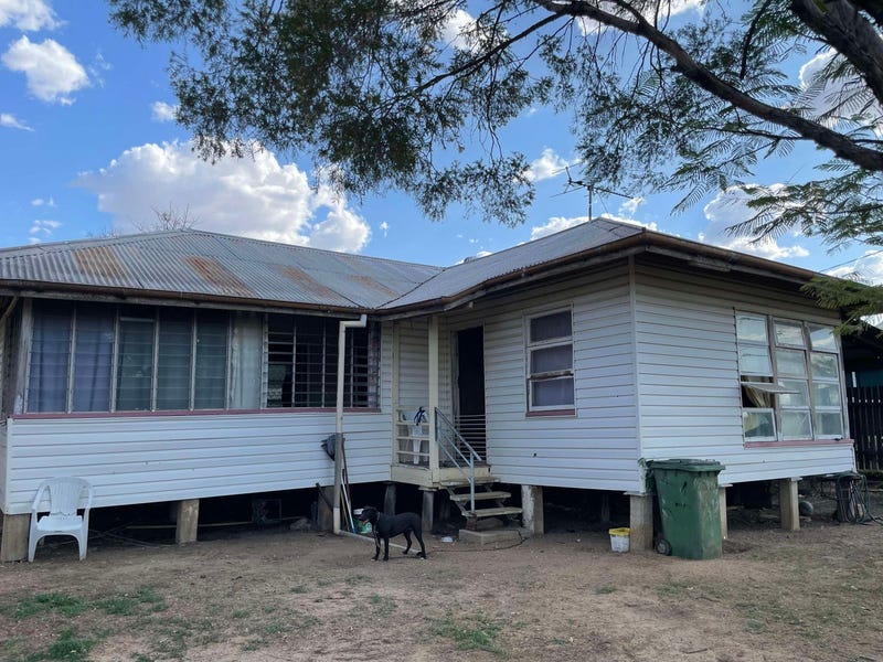 2 Queen Street, Hughenden, Qld 4821 - Property Details