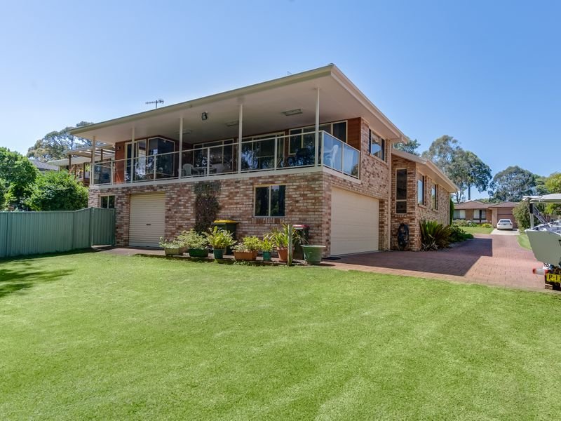57 Clyde Street, Mollymook, NSW 2539 - Property Details
