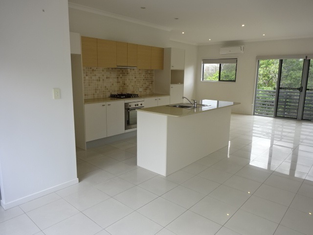 3/8 Princess Street, Fairfield, QLD 4103 - realestate.com.au