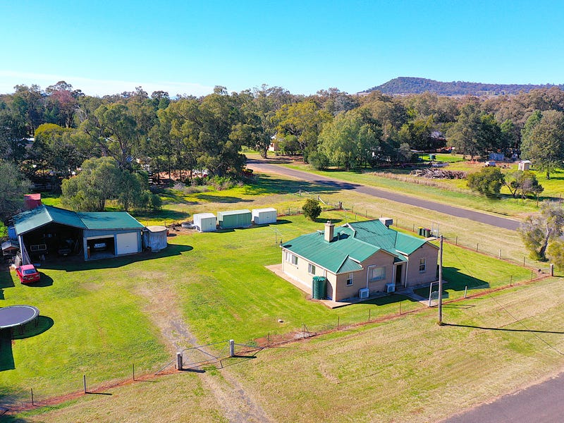 11 Arnold Avenue, Spring Ridge, NSW 2343 - realestate.com.au