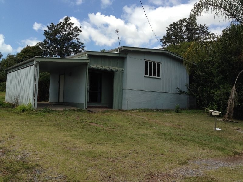 10 Rossella Street, West Gladstone, QLD 4680 - realestate.com.au