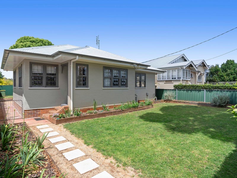 2C Phillip Street, East Toowoomba, QLD 4350 - realestate.com.au