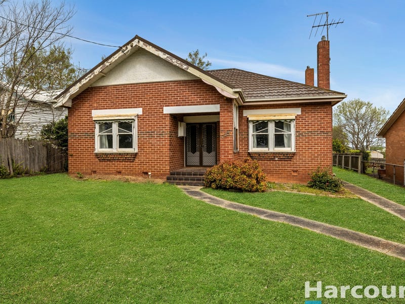 2 Church Street, Drouin, Vic 3818 - Property Details
