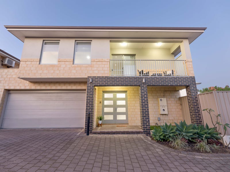 5/8 Stoner Place, Innaloo, WA 6018 - Property Details