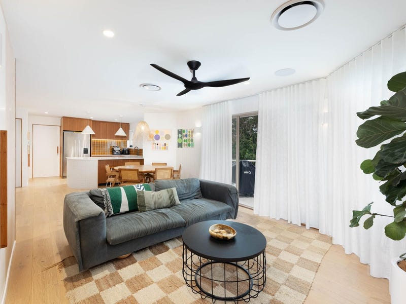 4/285 Golden Four Drive, Bilinga, Qld 4225 - Property Details