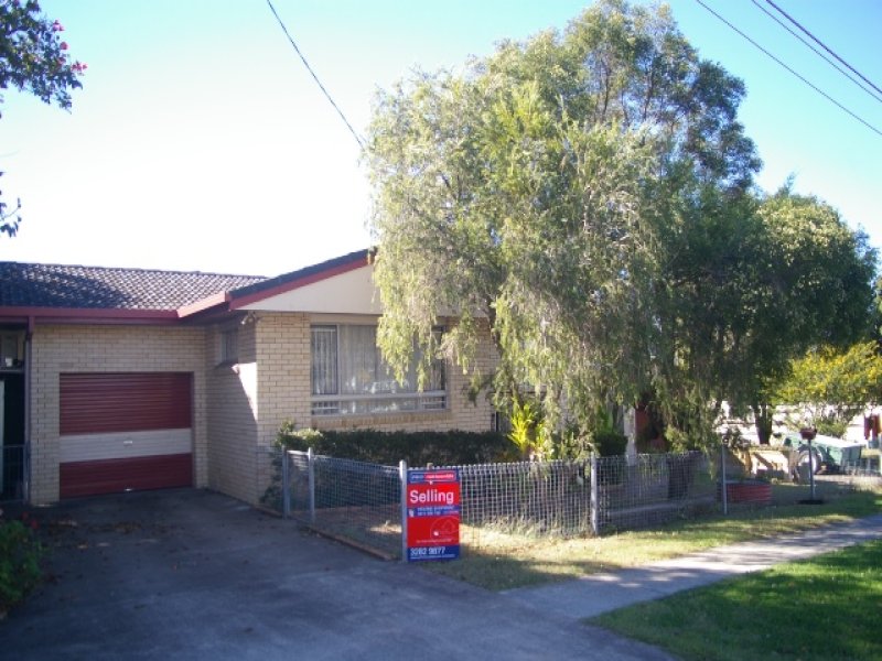 4 Ivory Street, Booval, QLD 4304 - realestate.com.au