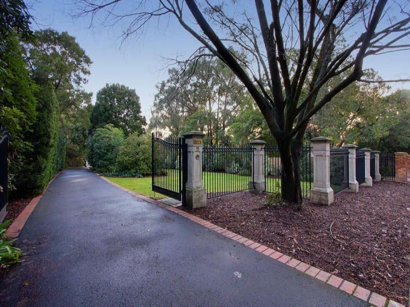 19 Montrose Road, Montrose, VIC 3765 - realestate.com.au