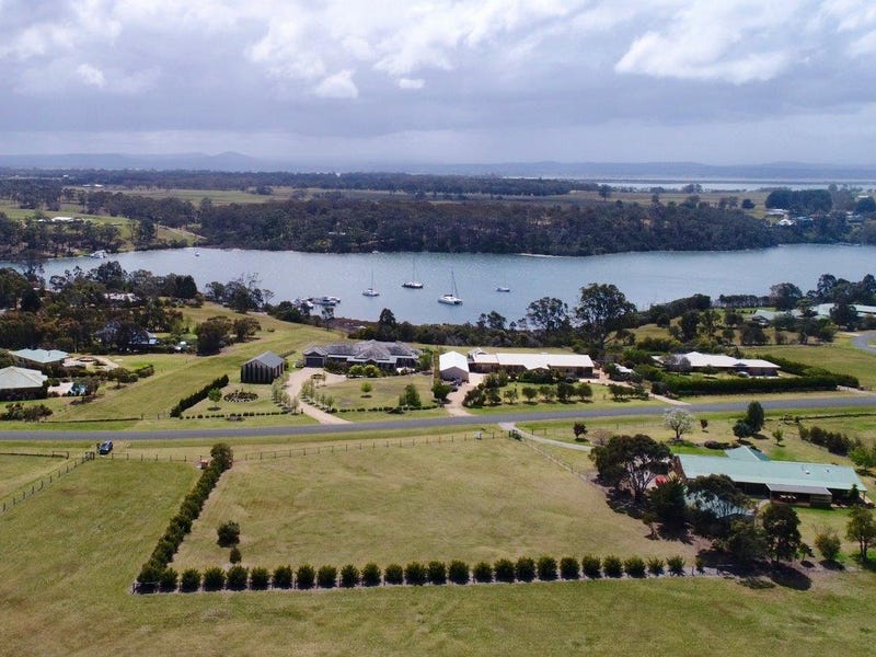 33 Simpsons Drive, Newlands Arm, VIC 3875 - realestate.com.au