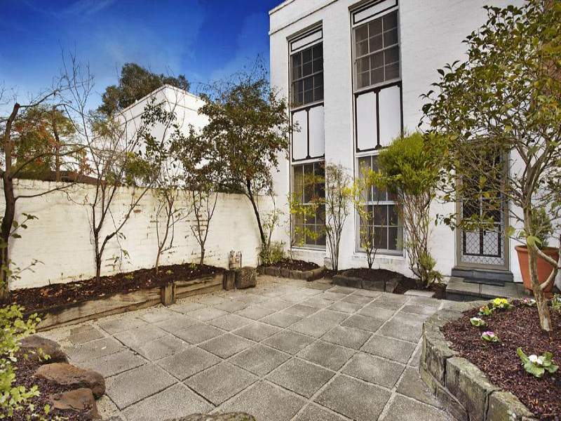 4/33 Foley Street, Kew, Vic 3101 - Property Details