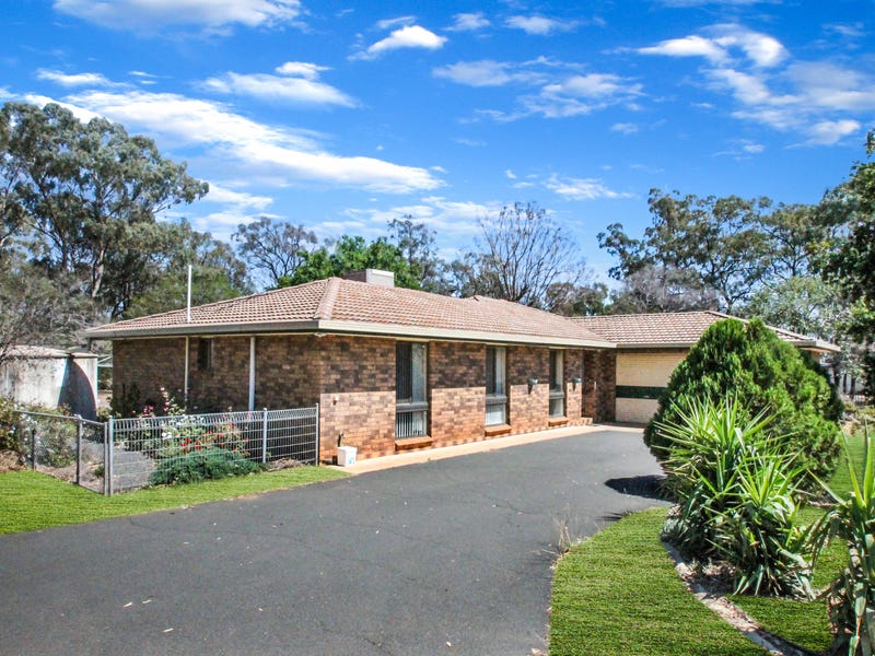 11 Kingston Street, Spring Ridge, NSW 2343 - realestate.com.au