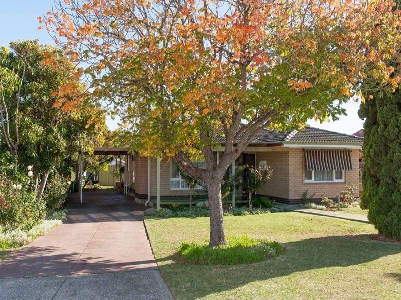 17 Wendron Street, Cloverdale, WA 6105 - Property Details