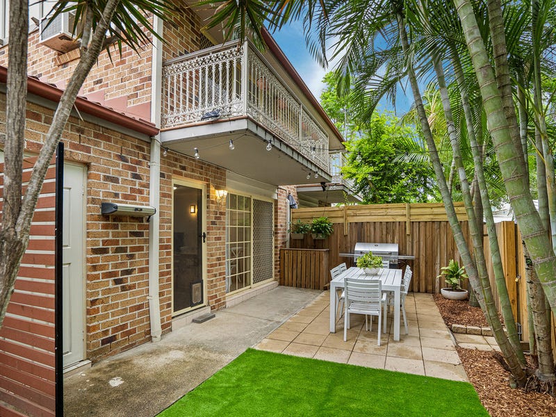 2/156 Fairfield Road, Fairfield, Qld 4103 - Property Details