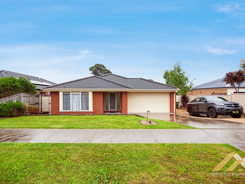 15 Len Cook Dr, Eastwood, Vic 3875 - Property Details