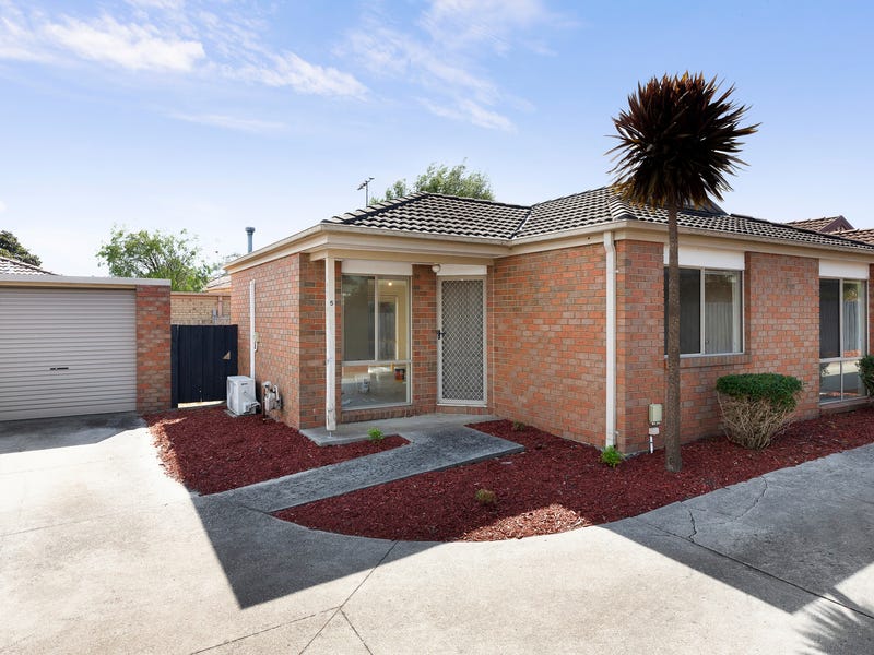 5/18 Huntingtower Crescent, Langwarrin, Vic 3910 - Property Details