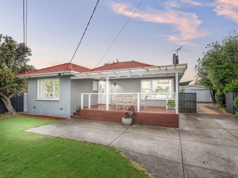 5 Gunn Street, Murrumbeena, Vic 3163 - Property Details