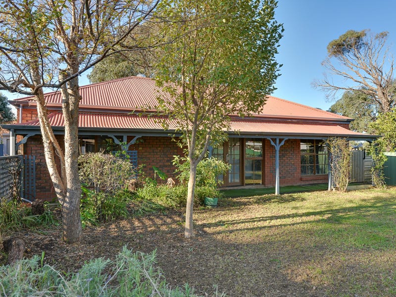 16 Higgins Street, Encounter Bay, SA 5211 - realestate.com.au