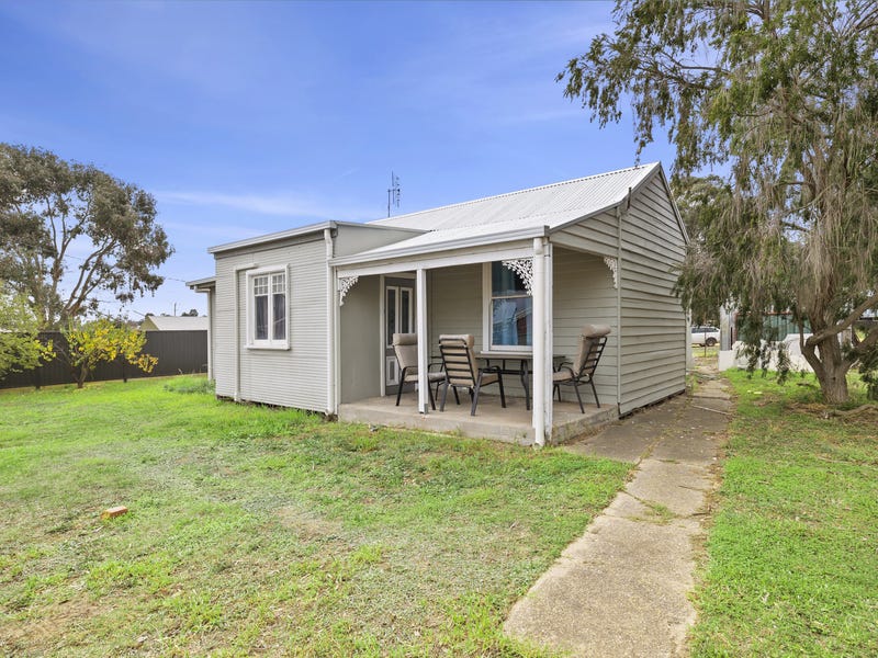 4 Austin Street, Stawell, Vic 3380 - Property Details