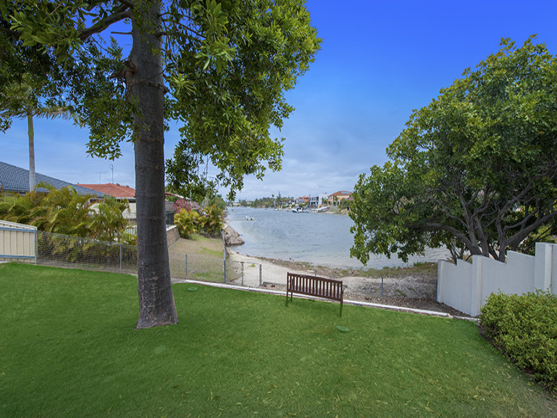 1 Cadence Avenue, Mermaid Waters, QLD 4218 - realestate.com.au