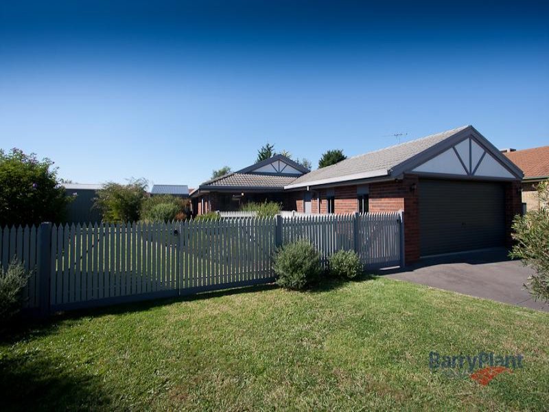 10 Meldrum Court, Narre Warren South, VIC 3805 - realestate.com.au