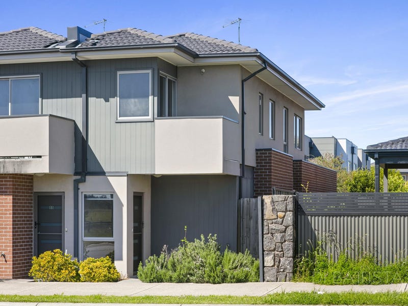 12/64 Escapade Boulevard, Craigieburn, Vic 3064 - Property Details