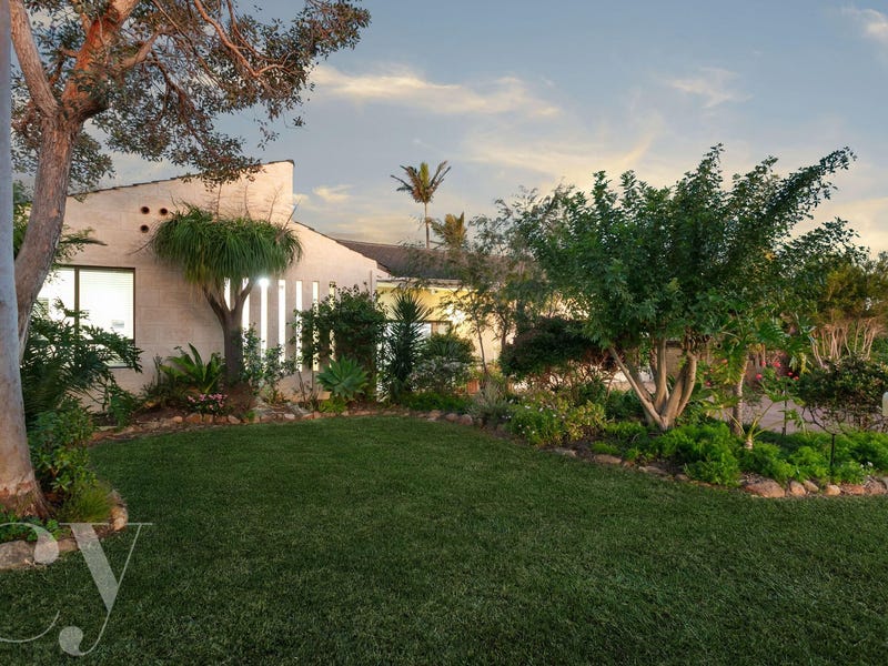 8 Barridale Drive, Kingsley, WA 6026 - realestate.com.au