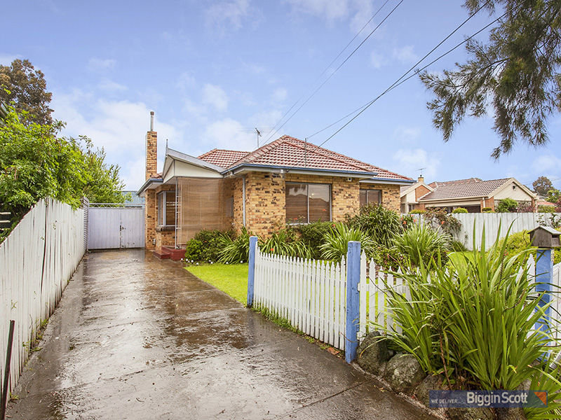 30 Conifer Avenue, Brooklyn, Vic 3012 - Property Details