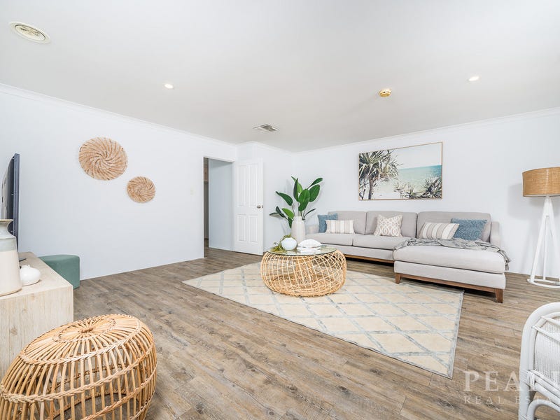 18 Stonehaven Parade, Kinross, WA 6028 - realestate.com.au