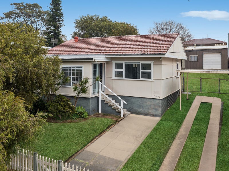 22 Woodlawn Drive, Budgewoi, NSW 2262 - Property Details