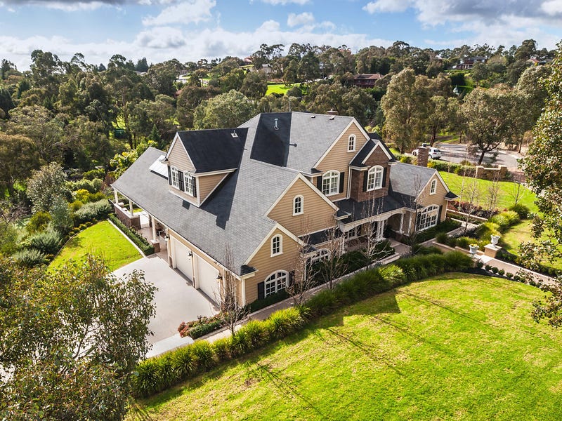 12 Amersham Drive, Warrandyte, Vic 3113 - Property Details