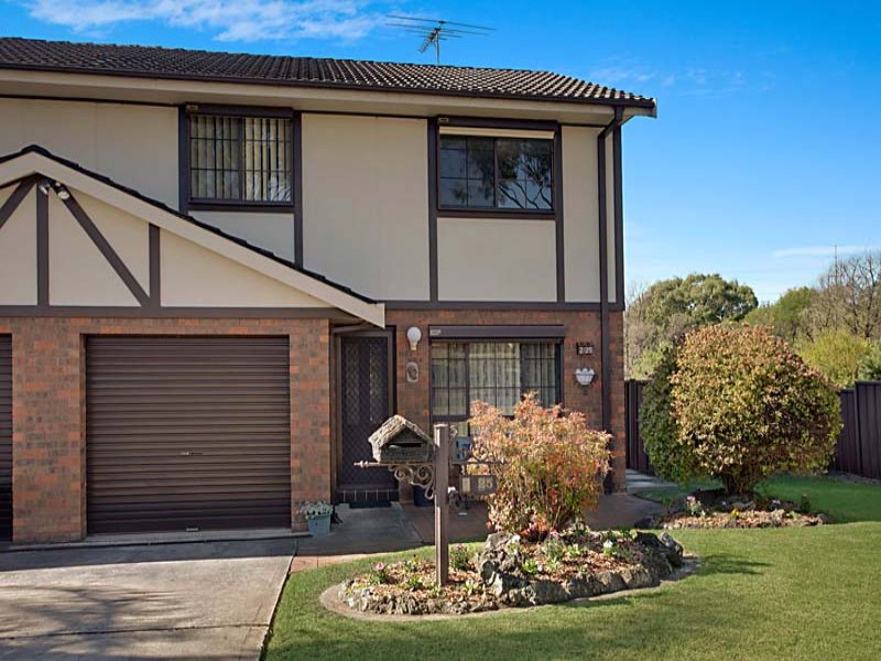 2/25 Porter Street, Minto, NSW 2566 - Property Details