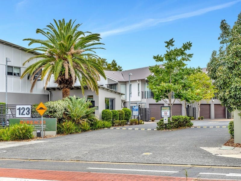 94/123 Barrack Road, Murarrie, Qld 4172 - Property Details