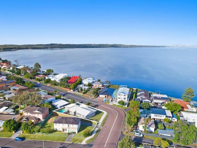 2 Moss Avenue, Toukley, NSW 2263 - Property Details