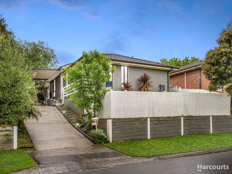 3 Luca Place, Pakenham, Vic 3810 - Property Details
