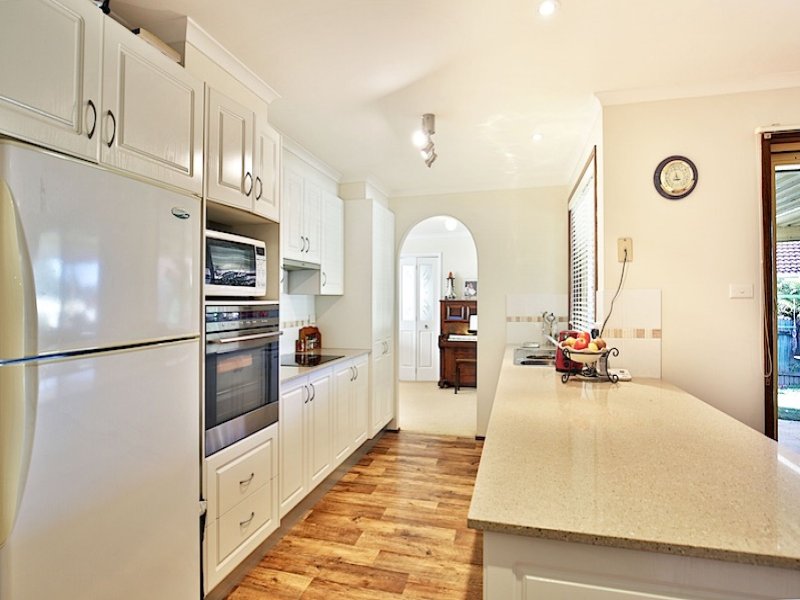 16 Rannoch Drive, West Nowra, NSW 2541 - realestate.com.au