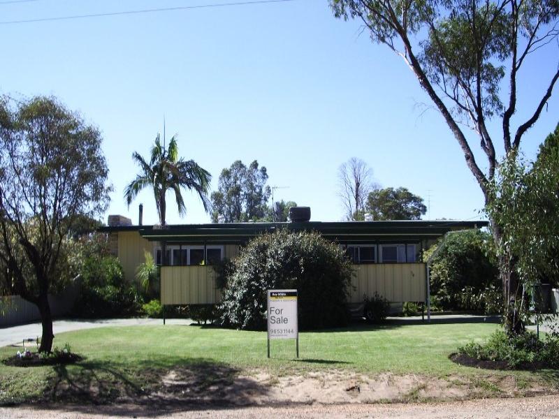 34 Moore Street, Moora, WA 6510 - realestate.com.au