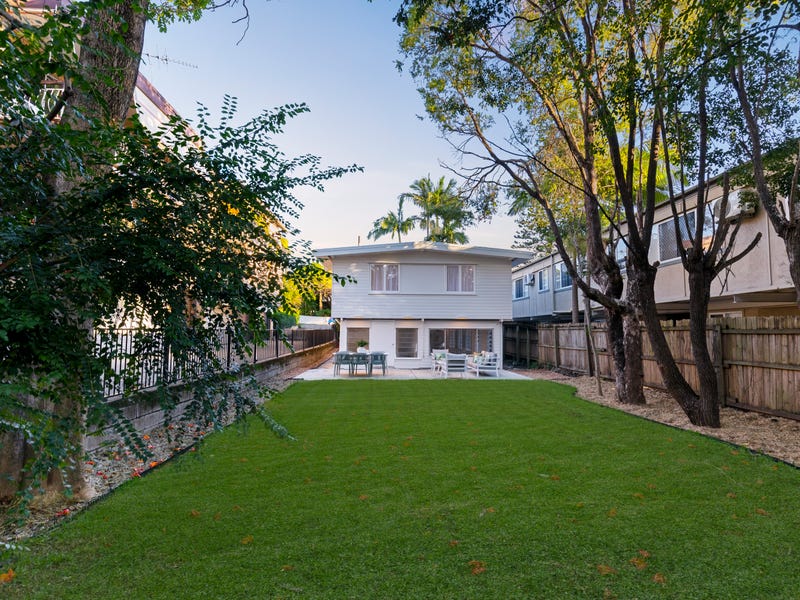 87 Junction Road, Clayfield, Qld 4011 - Property Details