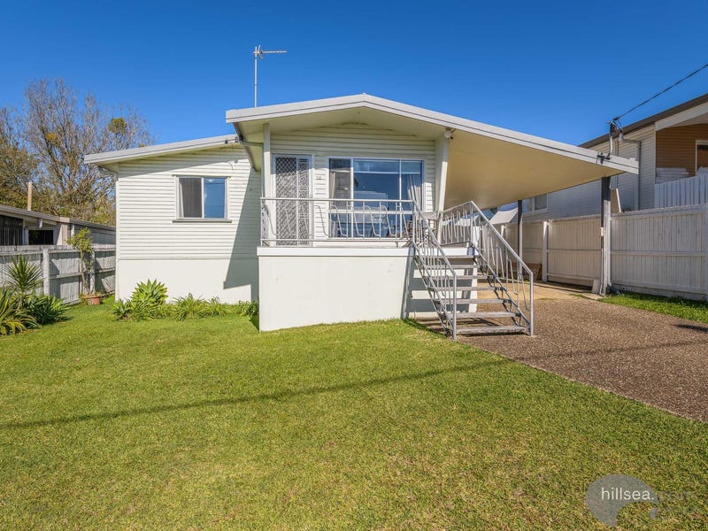 94 Robert Street, Labrador, Qld 4215 - Property Details