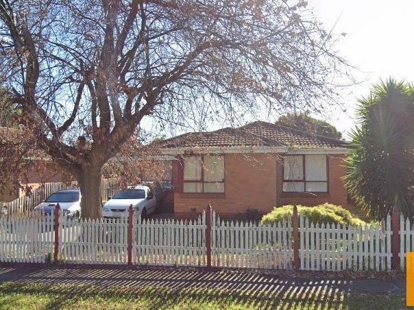 40 Falcon Drive, Melton, Vic 3337 - Property Details