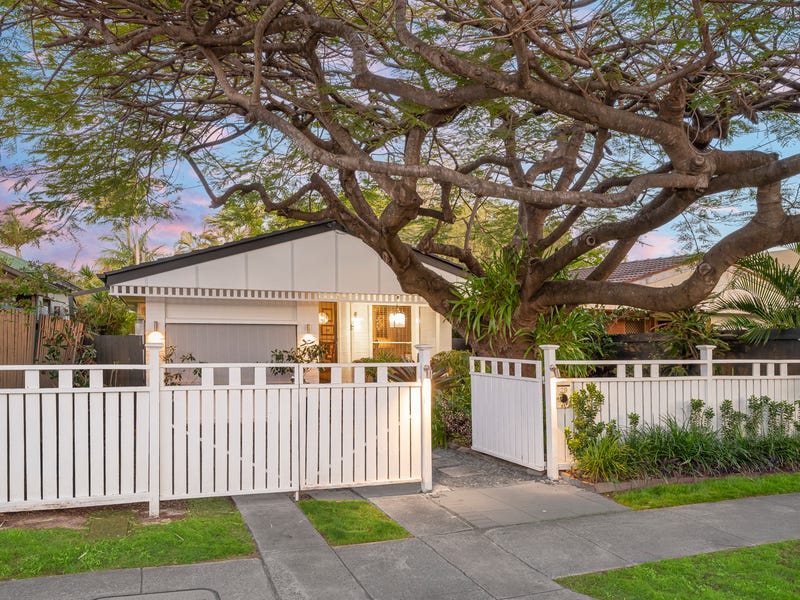 29 Alma Road, Clayfield, Qld 4011 - Property Details