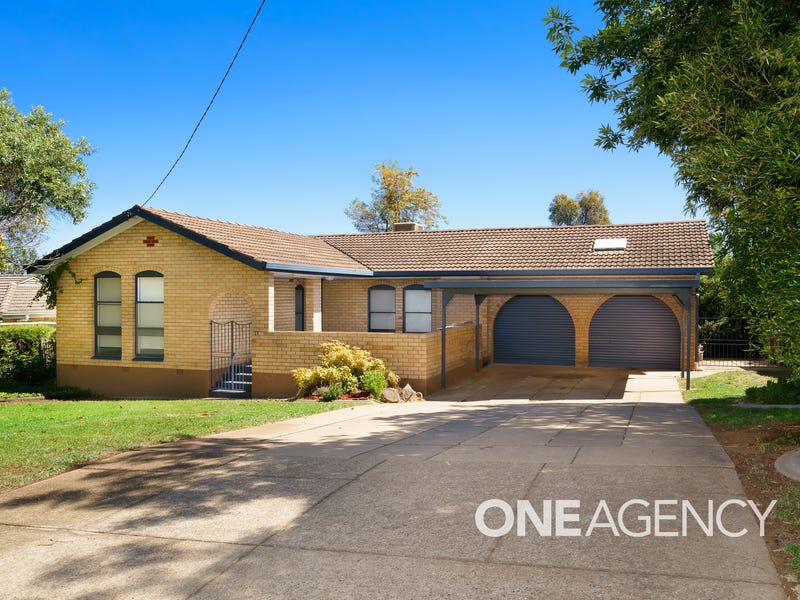 11 Coogan Street, Mount Austin, NSW 2650 - realestate.com.au