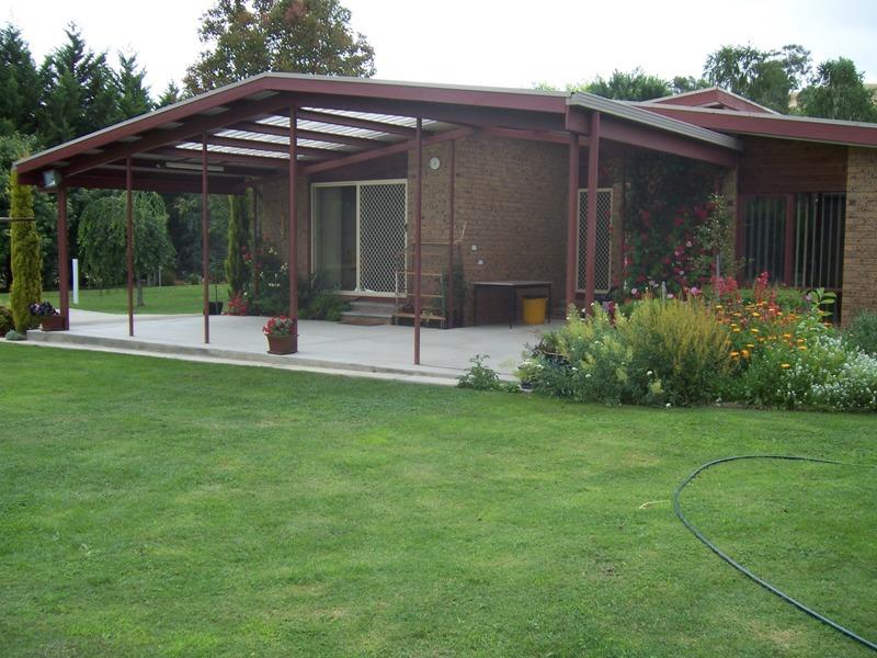 105 Edwards Road, Alexandra, Vic 3714 - Property Details