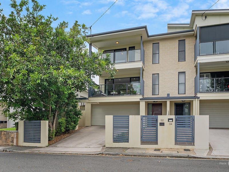 32 Farm Street, Newmarket, Qld 4051 - Property Details