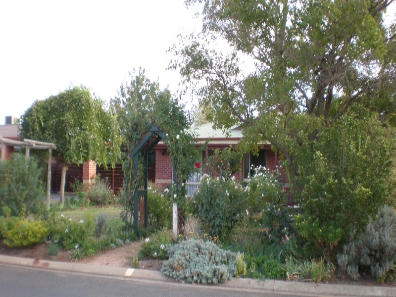 36 Crane Drive, Buronga, NSW 2739 - Property Details