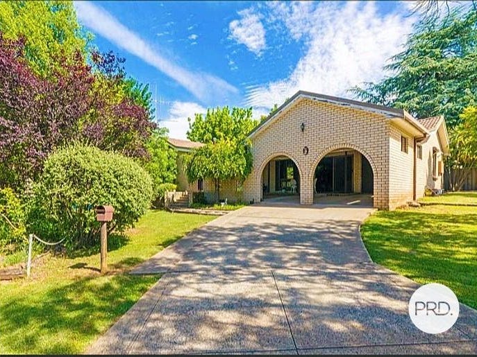 2 Barcelona Way, Orange, NSW 2800 - Property Details