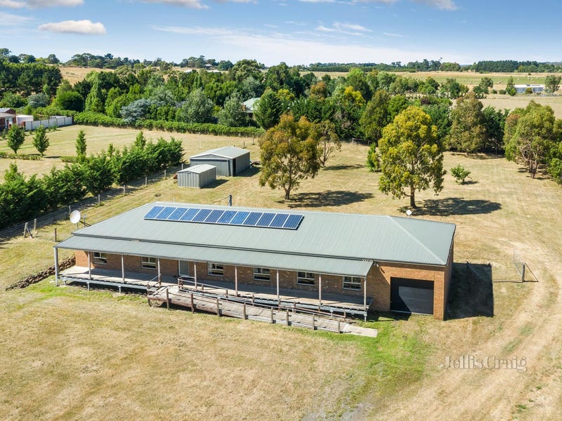 167 Burton Avenue, Kyneton, Vic 3444 - Property Details