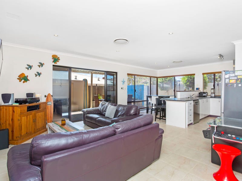 3A Clifton Street, Scarborough, WA 6019 - Property Details
