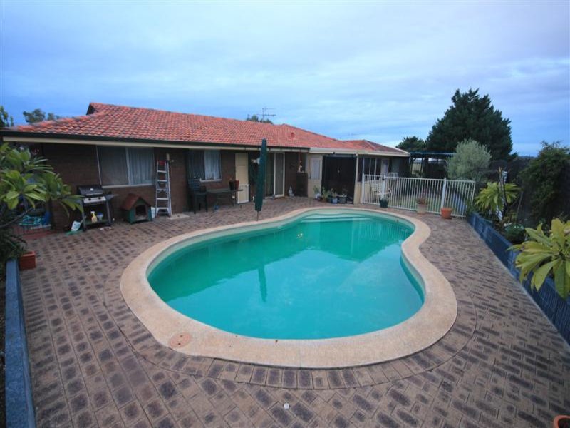 42 Dolphin Way, Beldon, WA 6027 - Property Details